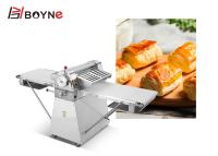 China Folding Vertical Dough Sheeter 0.55kw 220V Floor Type Bakery Equipment for sale