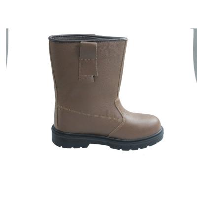 Cina Shengjie Steel Toe Cap Lace Up Cut Safety Boots con Anti Slip e Shock Absorbing PU Sole Heel Protect Safety Shoes in vendita