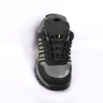 Cina Scarpe da lavoro da sicurezza gialle nere EU 36-47 per magazzini e distribuzione in vendita