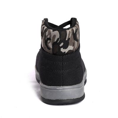 China Netwerkstof/PU rubber bovenste materiaal Outdoor schoenen Nubuck koeienleer Oxford stof USD15-17 Te koop