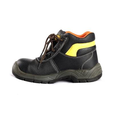Cina Calzature di sicurezza per la protezione da metallo unisex con punta di acciaio e stivali da lavoro con suola esterna in PU/PU in vendita