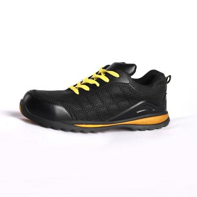 Cina Fabbrica Shengjie CE Calzature protettive Flyknit isolanti elettricamente con scarpe di sicurezza a chiusura a lacci in vendita