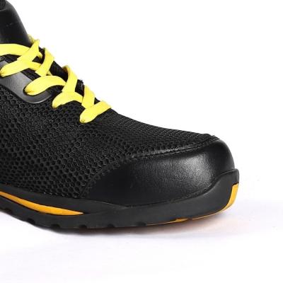 Cina Fabbrica Shengjie CE Calzature protettive Flyknit isolanti elettricamente con scarpe di sicurezza a chiusura a lacci in vendita