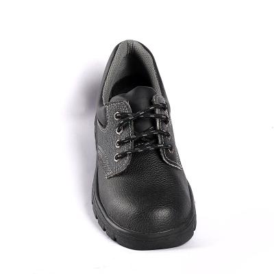 Cina Calzature di sicurezza per piedi in acciaio con lingua in tessuto di nylon e materiale superiore in pelle di mucca in rilievo in vendita