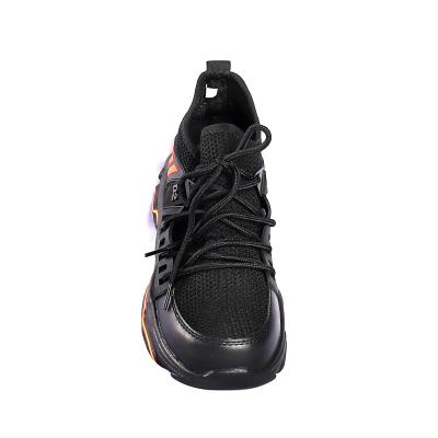 Cina Suola esterna in PU Calzature protettive Flyknit Lace-Up Tipo di chiusura e protezione massima in vendita