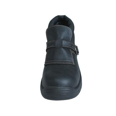 Cina Stivali di sicurezza con suola esterna in PU a doppia densità per lavoratori delle costruzioni e scarpe da lavoro resistenti alle forature in vendita