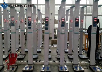 Cina Il multi peso corporeo ed altezza di funzione riportano in scala la stampa termica dell'esposizione di LED del carico nominale 200kg di Digital in vendita
