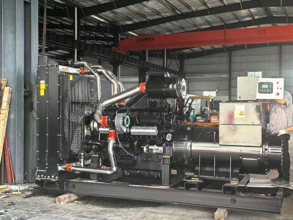Quality Electric Start Dongfeng Cummins Diesel Generator Set with Water-cooled System and 50Hz/60Hz Frequency for Industrial Use for sale