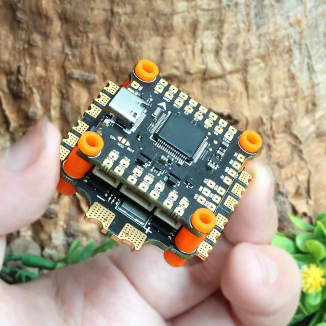 Professional Drone Manufacturer Tta FC&ESC Stack Flight Controller and ESC 50af7 V2