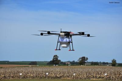 Cina M8APRO 8 assi precisi agricoltura UAV Sprayer Copter Drone per l'applicazione di pesticidi in vendita
