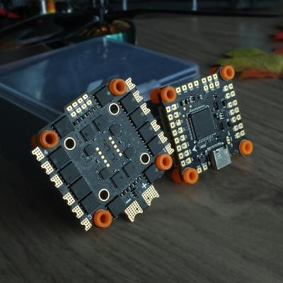 Китай Tta FC ESC Stack Flight Controller и ESC 50af7 V2 10V/2.5A Беспилотные летательные аппараты продается