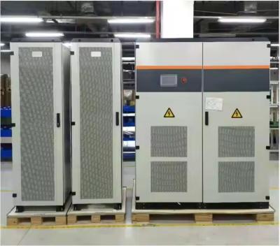 Cina Inverter ibrido da 500kW, uscita 550kVA, 12 MPPT, batteria 500-850V in vendita