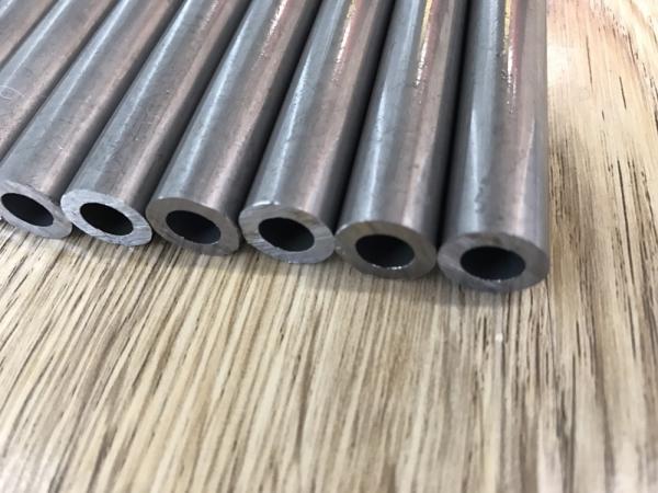 GBT3639 Round Seamless Steel Tubes Cold Drawn / Cold Rolled