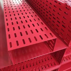 Cina 2m 6m lunghezza elettrostatica in polvere rivestito cavo perforato vassoio con CP1-100x200 in vendita