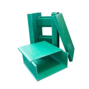 中国 200x500mm FRP梯形型ケーブルトレイ 1.00mm-3.00mm厚さの直線ケーブル梯形 販売のため