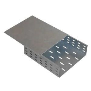 中国 高強度屋外熱浸しガルバニズム孔付きケーブルトレイ C1-100X200 販売のため