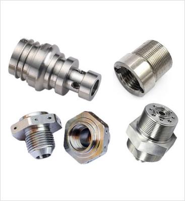 中国 高精密フレーシングターニングサービス コンポーネントステンレス パーソナライズド ±0.01mm 許容度 販売のため