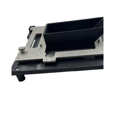 China Peças de torneamento de fresagem CNC de precisão de cores personalizadas com polir ou anodizar à venda