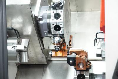 China 380v Dual Spindle Industrial Metal Lathe With FANUC Controller for sale