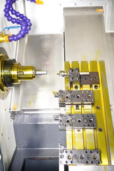 GSK SYNTEC System Cnc Vertical Turret Lathe 3 Assi CNC Lathe