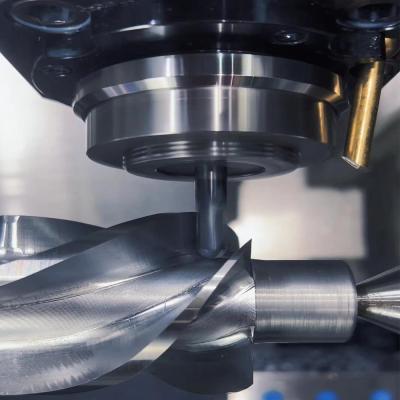 China Máquina Cnc de torneamento de moinho personalizado inteligente com sistema hidráulico de 4 canais à venda