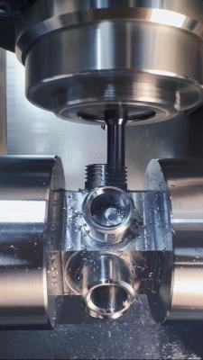 China Y Axis Universal Mill Turn Cnc Machine 4 Axis Metalworking Cnc Lathes Machine for sale