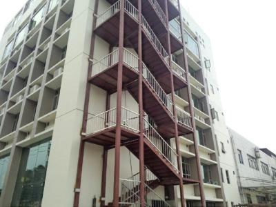 Cina All'interno/spessore delle uscite di sicurezza del piatto della scala struttura d'acciaio di Outdoots 4mm~36mm in vendita