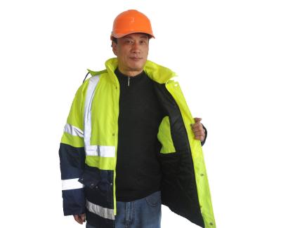 Cina 2 rivestimenti di sicurezza dell'inverno di inverno di tono del lavoro degli uomini riflettenti dei rivestimenti 300D Oxford  in vendita