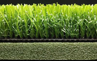 China Verde artificial no de archivaje del campo de la hierba 20m m del fútbol en venta