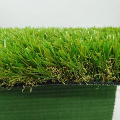Cina erba artificiale sembrante naturale dell'erba artificiale dell'erba artificiale ad alta densità in vendita