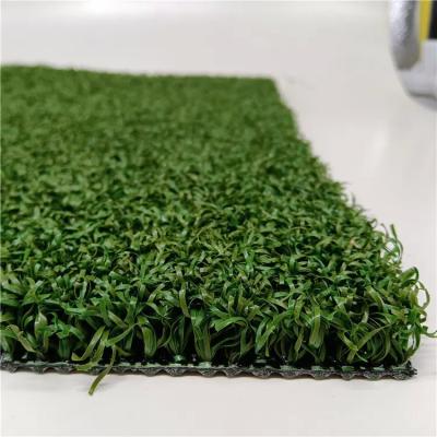 Cina tappeto erboso artificiale di golf dell'erba della corte artificiale di golf per verde mettente di golf in vendita