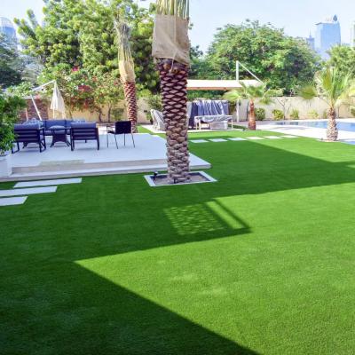 Cina Tappeto erboso artificiale ecologico per l'abbellimento artificiale del prato inglese dell'iarda anteriore in vendita
