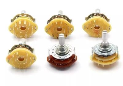 China 4 Pole 5 Position Rotary Switch RS25-1-12 Shaft 500V 50-60Hz 1minute Rotary Voltage Selector Switch for sale