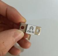 China High Power RF Flange Resistor 1200W Ceramic 50 Ohm Wide Temperature Range -55C to +165C for sale