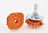 China RS25 Rotary Selector Switch 2-4 Pole 2-12 Position 6mm Shaft 500V 10A for sale