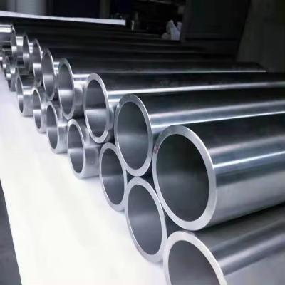 China Tubo redondo de aleación de aluminio no engrasado ISO9001 Certificado para uso en calderas ASTM/AISI 5052/6061/6063/6082 Sección hueca en venta