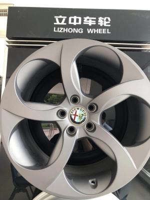 Cina 180C che curano la ruota spolverizzano l'alluminio lucidato ricoprente con ISO90001 in vendita