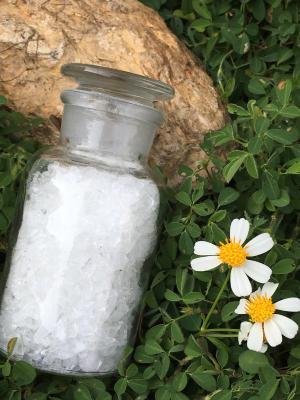 China Super Durable Isocyanate Polyester Resin  84/16 Saturated Polyester Resins For Powder Coatings for sale