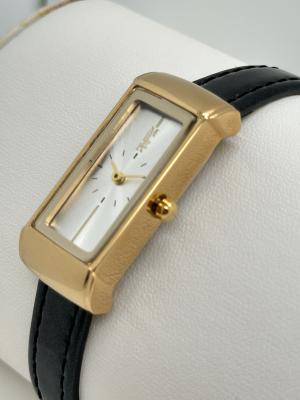 China Modern Leather Strap Quartz Watch Customizable Luxury Watch Quartz Movement for sale