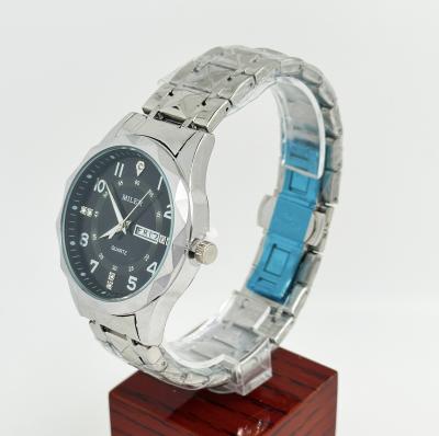 Κίνα Ατσάλινο ρολόι με ιμάντα Ανθεκτικό στο νερό και λειτουργικό για όλες τις ηλικίες προς πώληση