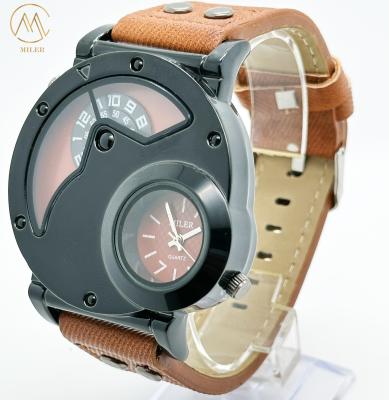 Cina Orologio da polso da uomo di quarzo con doppio movimento e cintura da denim in vendita