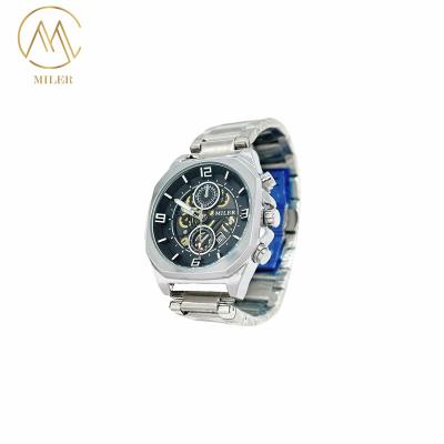 Cina Nuovo design impermeabile argento bezel quartz orologio buon prezzo logo personalizzare orologio per uomini in vendita