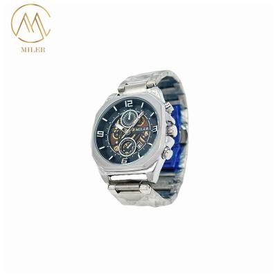 Cina Nuovo design impermeabile argento bezel quartz orologio buon prezzo logo personalizzare orologio per uomini in vendita