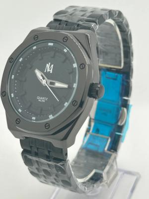 China Relógio de vestir personalizado com logotipo em aço inoxidável, movimento de quartzo e à prova d'água até 30m à venda