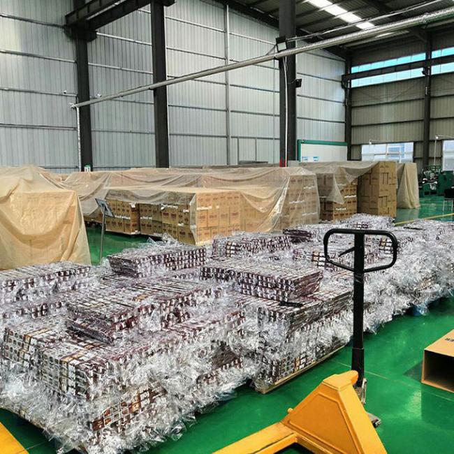 99.9% Purity 1100 1060 Aluminum Foil 12 Mic Jumbo Roll Aluminum Foil For Household 8011