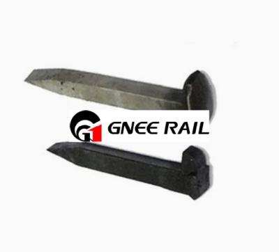 China Reliable Plain Cut Railway Dog Spikes For Project for sale