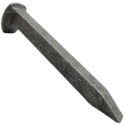 China HDG 3V Type Railway Sleeper Screw Rail Fasteners for sale