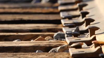 China HDG Rail Sleeper Screw Spike Rail Fasteners Railroad Track Spikes for sale