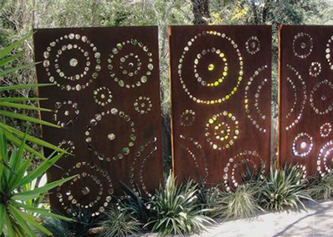 Corten Steel Garden Ornament Circle Pattern Design Privacy Screen Panel