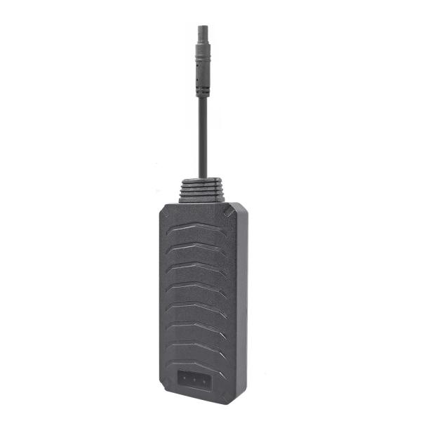 Quality Black 4G GPS Tracker Device Multi Mode Positioning With Dual IP / Dual Protocol for sale